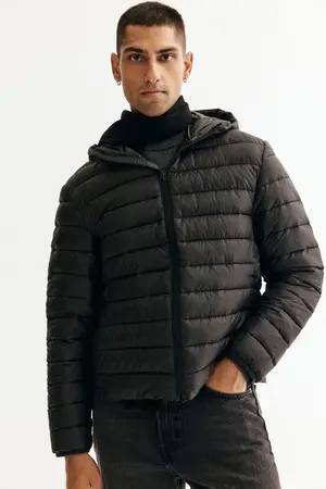 H&M Slim-fit Lightweight Puffer Jacket