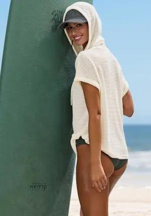 LASCANA Hooded Waffle Knit Top