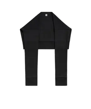 TOTEME Shawl-style Scarf Black