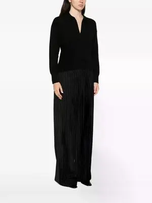 Alpha Studio V-neck Top