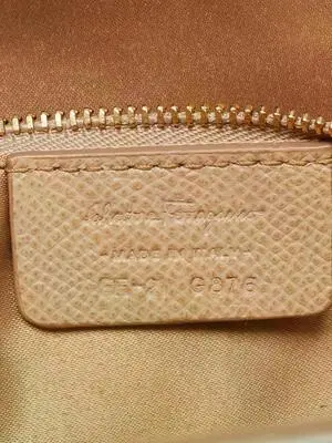 FERRAGAMO Today Leather Tote Bag - Neutrals