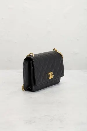Chanel Caviar Sweet Heart Wallet On Chain