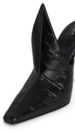 Alaïa Mules In Crocodile Embossed Calfskin