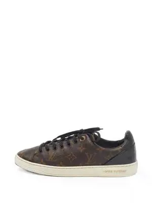LOUIS VUITTON Monogram Sneakers