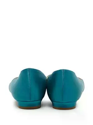 Manolo Blahnik Hangisi Crystal-embellished Ballet Flats - Blue