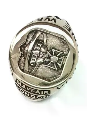 VIVIENNE WESTWOOD Lancelot Chevalier Ring