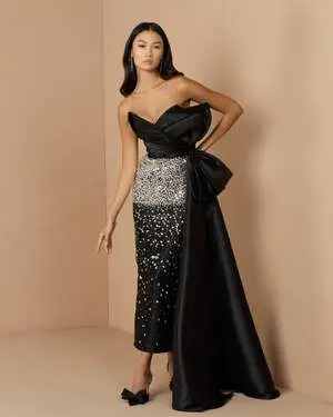 MAC DUGGAL COLLECTION Strapless Crystal Embellished Satin Dress With Bow - Black Silver