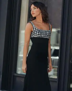Mac Duggal Sleeveless Crepe Gown With Embellished Bodice