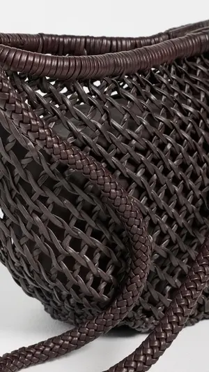 ST. AGNI Mesh Crescent Bag