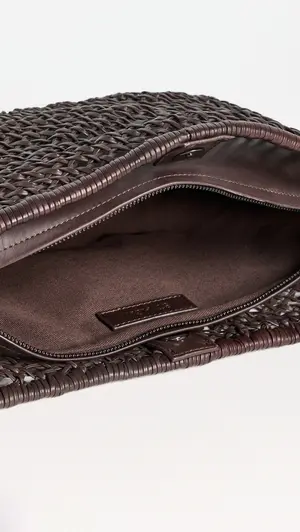 ST. AGNI Mesh Crescent Bag