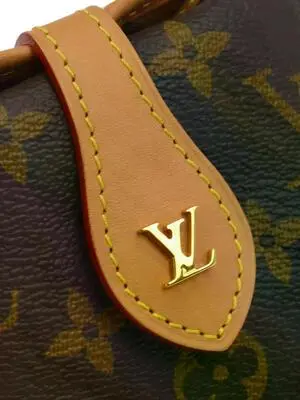 LOUIS VUITTON 2010-2020s Fold Me Pouch Shoulder Bag