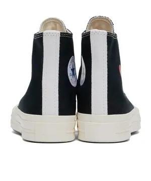 Play Comme Des Garcon Round Toe Lace-up Sneakers