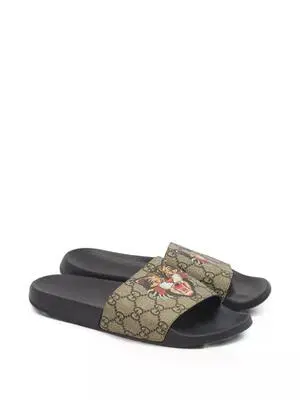 Gucci Gg Supreme Slides