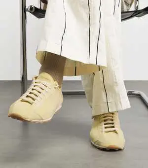 Jacquemus Suede Les Tennis Sneakers - Yellow