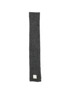AMI Paris Logo-patch Knitted Scarf - Grey