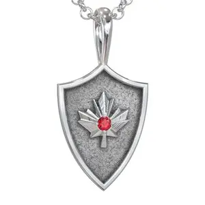 Jewlr Maple Leaf Hero Shield Pendant With Gemstone