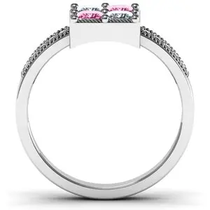 Jewlr Vintage Princess Cut Ring With Shoulder Accents