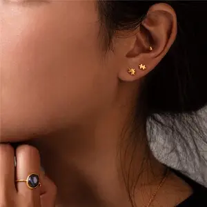 Jewlr Puzzle Piece Shape Single Stud