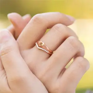 Jewlr Engravable Heart Signet Ring
