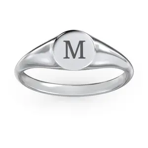 Jewlr Engravable Round Signet Ring
