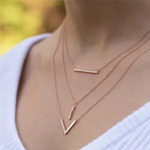 Jewlr Horizontal Bar Necklace With Gemstones