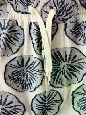 LES DEUX Dahlia Jacquard Shorts