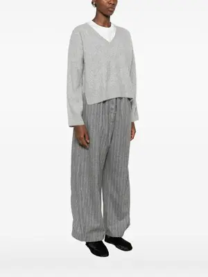 CT PLAGE Wool V-necked Jumper - Grey