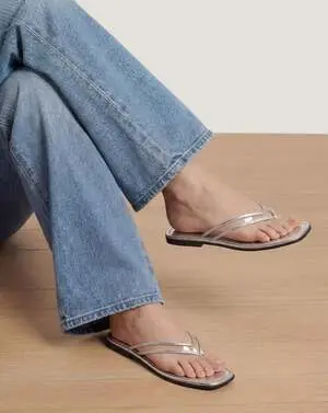 Veronica Beard Clea Jelly Flip-flop Sandal Silver Clear