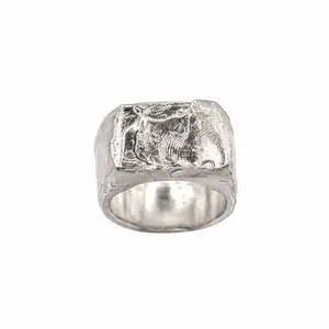 DE ROMS The Apex Molten Signet Statement Ring - Silver