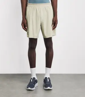 On 7’’ Performance Shorts