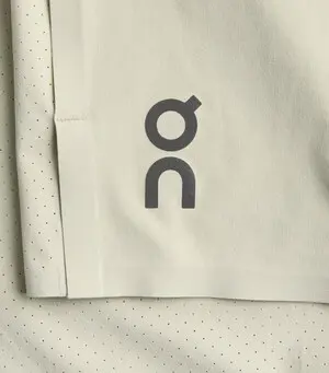 On 7’’ Performance Shorts