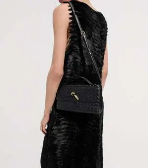 Bottega Veneta Leather Andiamo Top-handle Bag