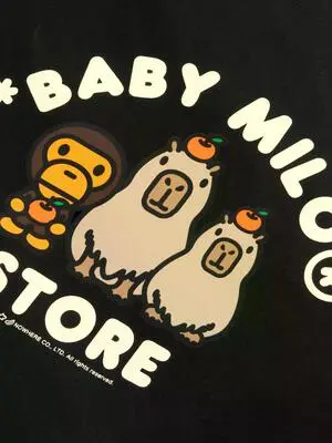 A BATHING APE Baby Milo Capybara-print T-shirt