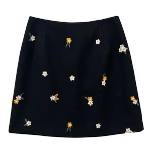 LOUCHE Aubin Daisy Embroidered Tweed A-line Skirt - Black