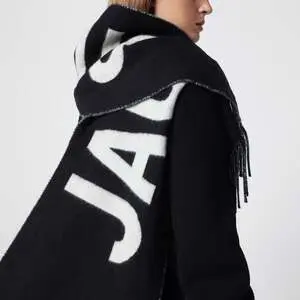 Jacquemus Wool Scarf With Logo - Black