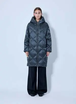 Max Mara Quilted Hooded Coat - Blue