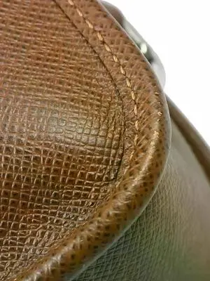 LOUIS VUITTON 2009 Taiga Andrei Shoulder Bag