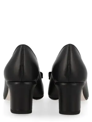FERRAGAMO Décolleté "vara" Con Tacco
