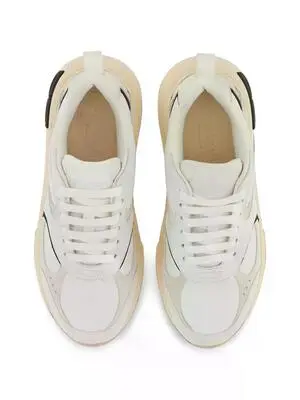 FERRAGAMO Logo-detail Sneakers