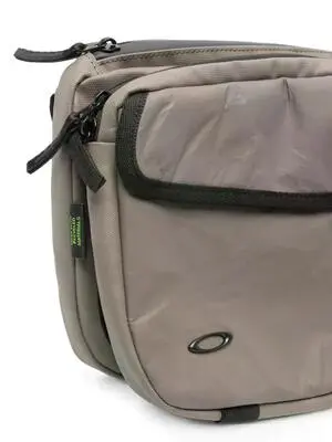 Oakley Latitude Flex Logo-plaque Bungee-cord Belt Bag