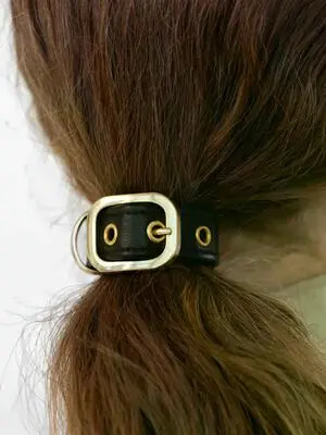 JENNIFER BEHR Buckle-detail Pony Wrap