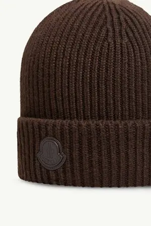 Moncler Logo Patch Ribbed Beanie