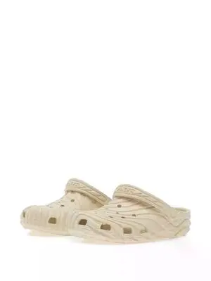 CROCS Classic Erosion Clogs