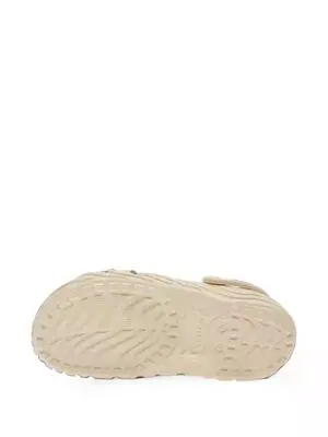 CROCS Classic Erosion Clogs