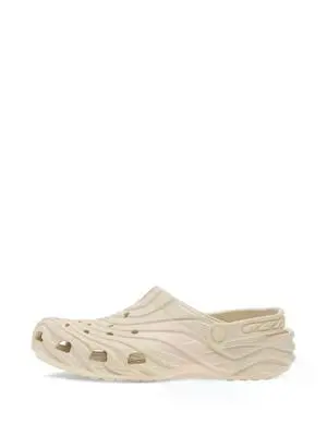 CROCS Classic Erosion Clogs - Neutrals