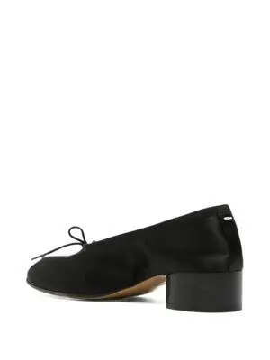 MAISON MARGIELA Tabi Satin Heeled Pumps