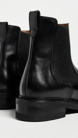 Allen Edmonds Reed Leather Chelsea Boots