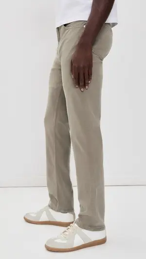 FRAME Modern Straight Jeans