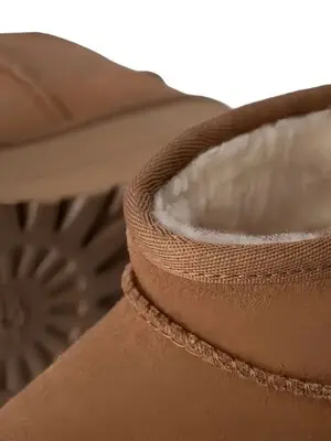 UGG Classic Ultra Mini Platform Boots - Brown