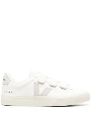 VEJA Recife Sneakers - Silver